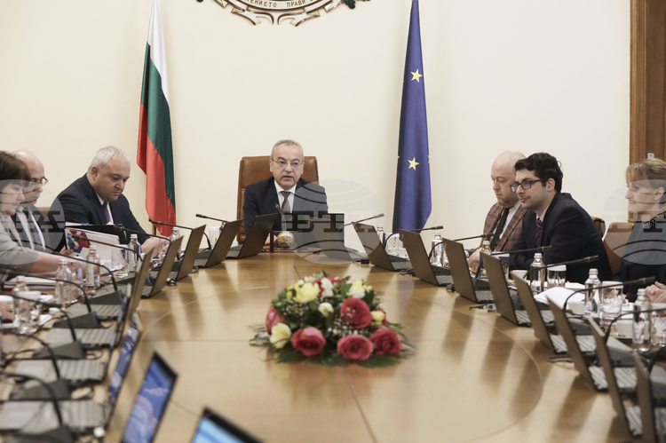 BTA :: President Appoints Caretaker Cabinet, Galab Donev Remains PM