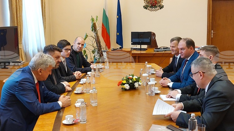 BTA :: Deputy PM Zafirov Meets with Mayors from Moldova