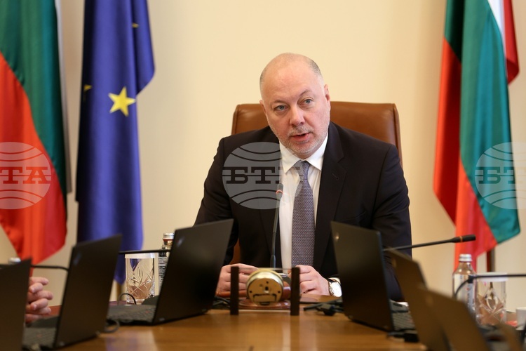 BTA :: PM Zhelyazkov Announces Plans for Establishment of Centre for Innovation in Defence