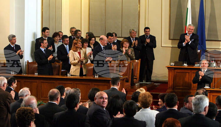 BTA :: March 18, 2004: Bulgarian Parliament Ratifies North Atlantic ...