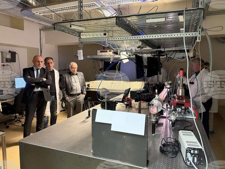 BTA :: Innovation Minister Donchev Discusses with Scientists Options ...