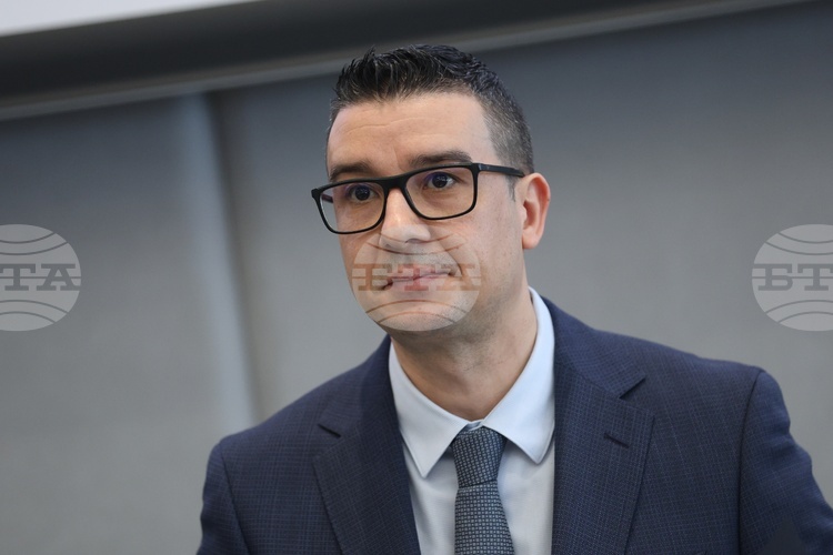 BTA :: Economy and Industry Minister: Bulgaria Will Get Richer when It ...