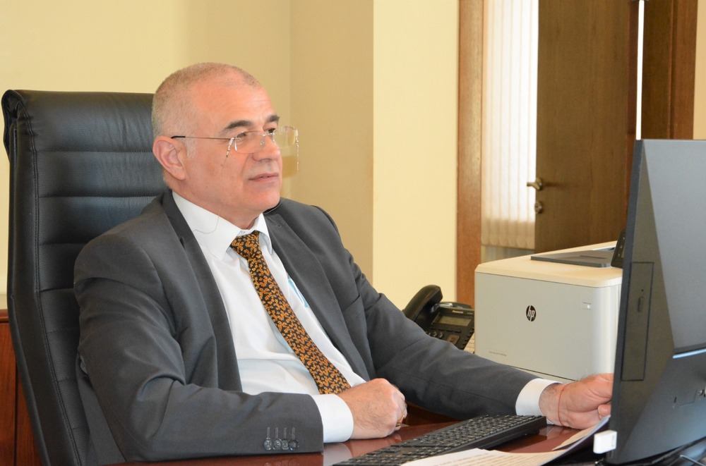 БТА Министерството на труда и социалната политика е в пълна