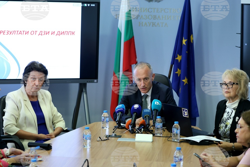 BTA :: High School Graduates Score Above Average in State Matriculation ...