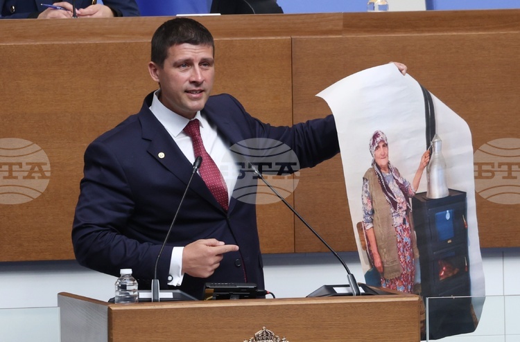 BTA :: Velichie: MRF Has Turned into Major Aggressor Together with GERB