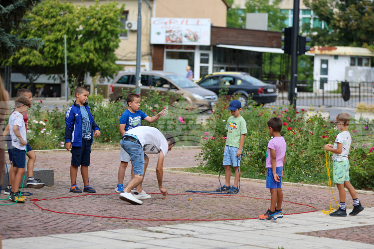 BTA :: In 2024, 1.9% of Bulgarian Children, 3.2% of EU Children Had ...
