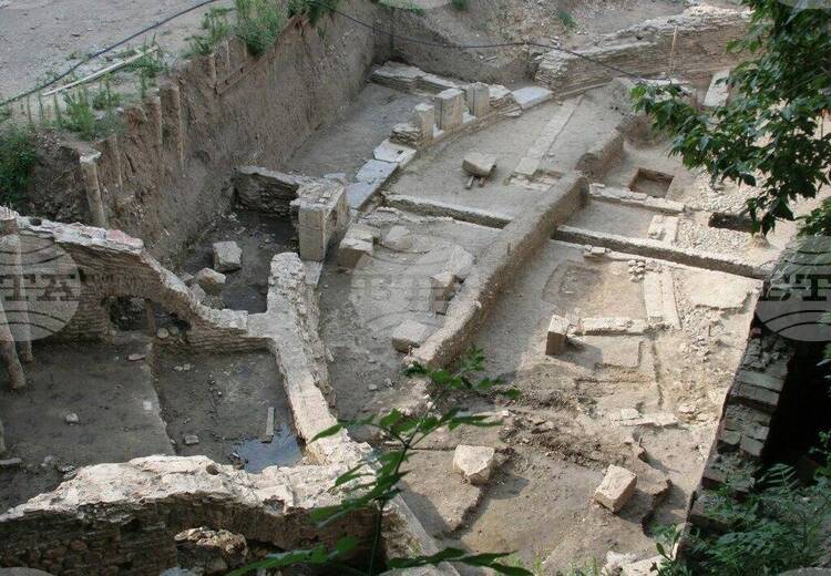 BTA :: State Acquires Roman Theatre in Sofia through Land Swap