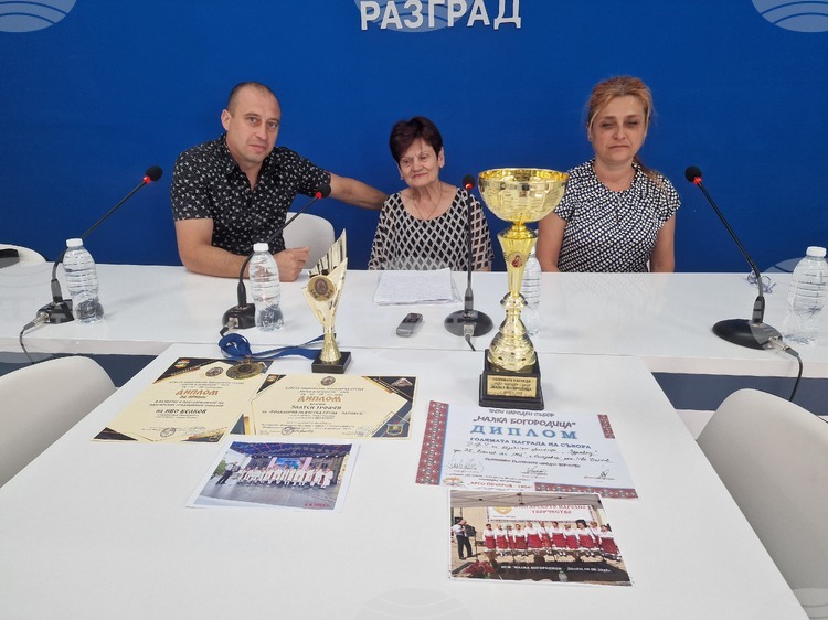 БТА :: Проектите дават възможност на читалищата да развиват своята ...