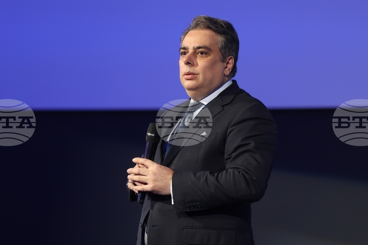 BTA :: Ex-Finance Minister Assen Vassilev Heads Continue the Change Party