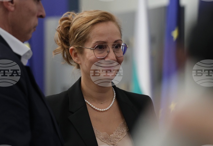 BTA :: Some 450,000 People in Bulgaria Are Insured at Minimum Wage ...