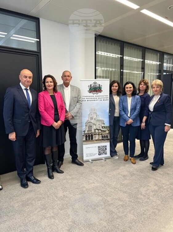 BTA :: Tourism Ministry, Bulgarian Consulate General Present Bulgaria ...
