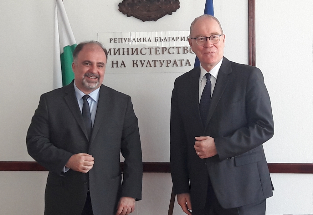 BTA :: Culture Minister Todorov Meets Swiss Ambassador Raymund Furrer