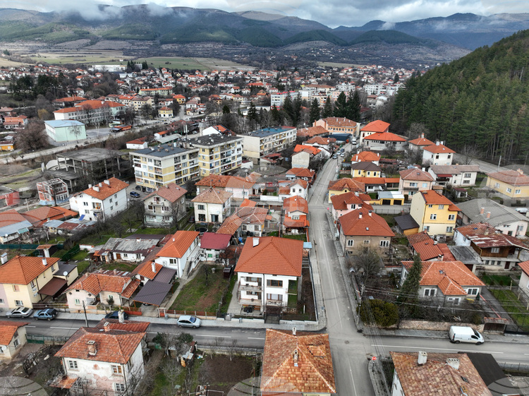 BTA :: Government Approves EU Housing Policy Conference Results