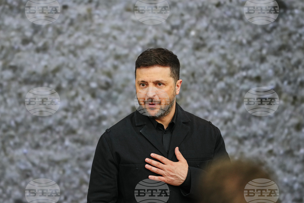 БТА :: АП: Украинският президент Зеленски сключва нови договори за ...