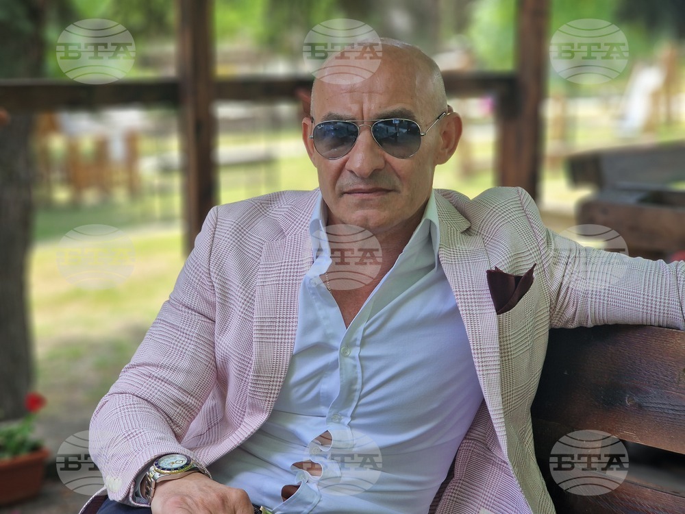 БТА :: Валентин Николов поема поста председател на Управителния съвет ...
