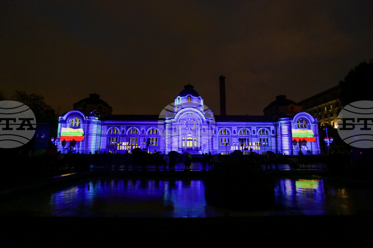 BTA :: Sofia Marks Europe Day with Light Show, Concert