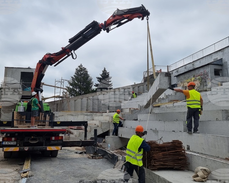 BTA :: 14,775 People Started Work in May with Help of Labour Offices ...