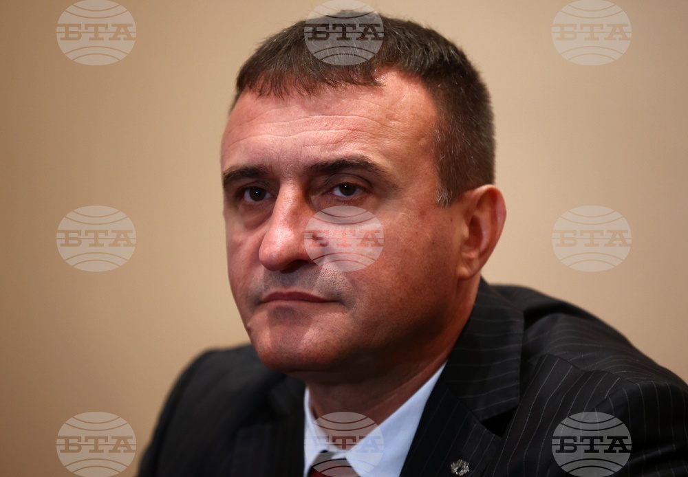 BTA :: Ahmed Ahmedov Resigns as Deputy Chairman of MRF's Central Council