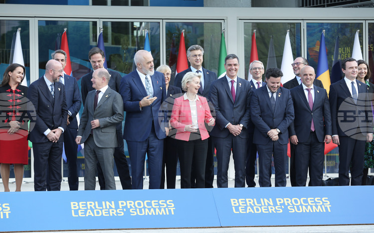 BTA :: PM Denkov: Bulgaria Has Right to Impose Fee on Russian Gas ...