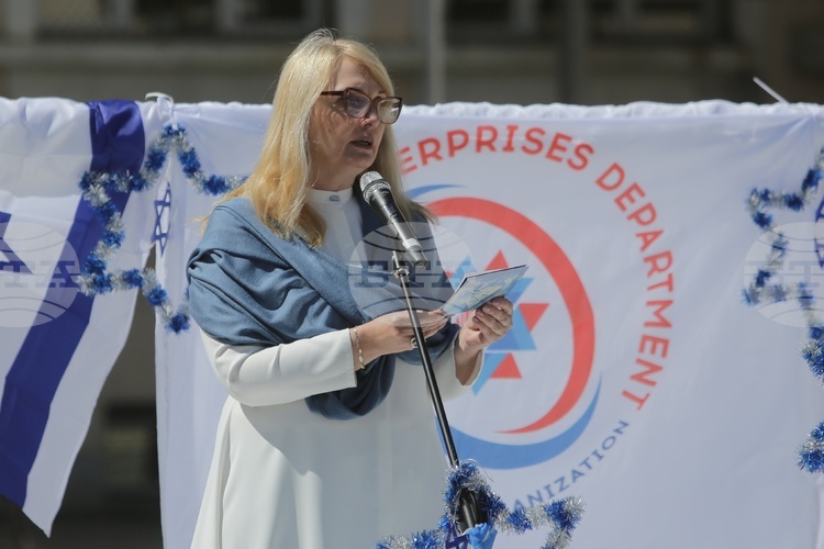 BTA :: School Principal: Today Bulgarians Prove Again They Can Help ...