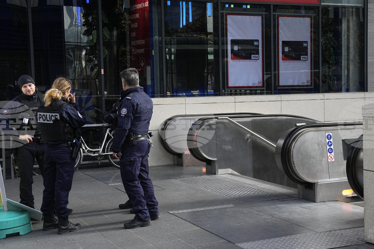 БТА :: Един убит и няколко ранени при престрелка североизточно от Париж