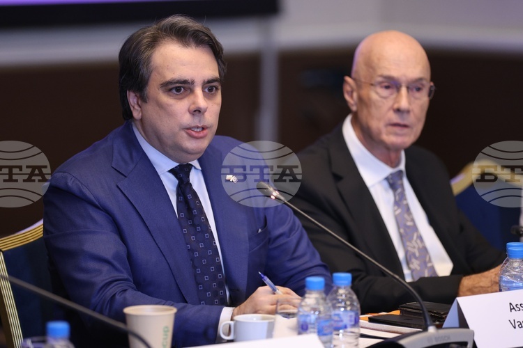 BTA :: Finance Minister: Bulgarian Economy Needs Strong Boost to ...
