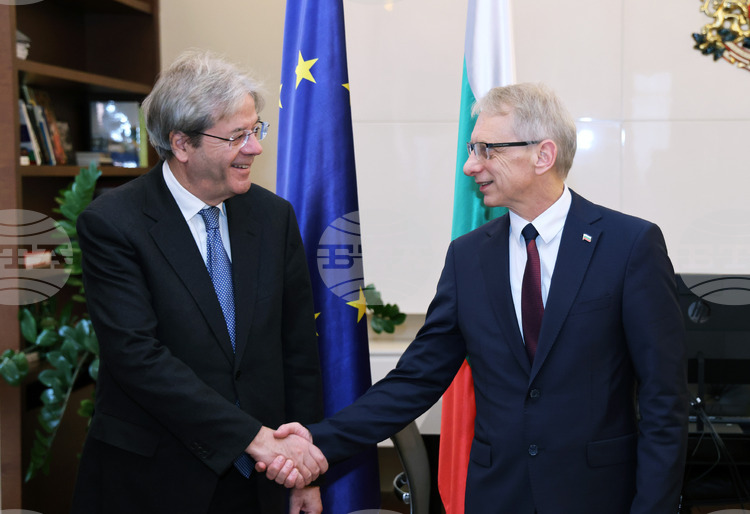 BTA :: EU Commissioner Gentiloni Meets with PM Denkov, Confirms EC's ...