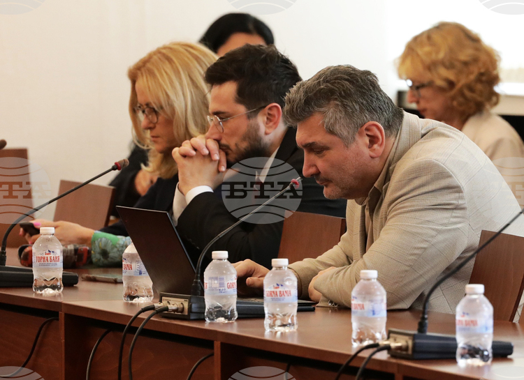 BTA :: Parliament Passes 2022 Budget Update on First Reading BTA :: Parliament Passes 2022 Budget Update on First Reading