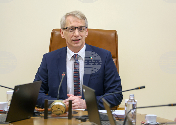 BTA :: PM Denkov to Meet with Greek Counterpart Mitsotakis