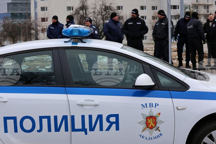 БТА Сигнал за бомба в столичен мол е получен в СДВР малко след 15 30