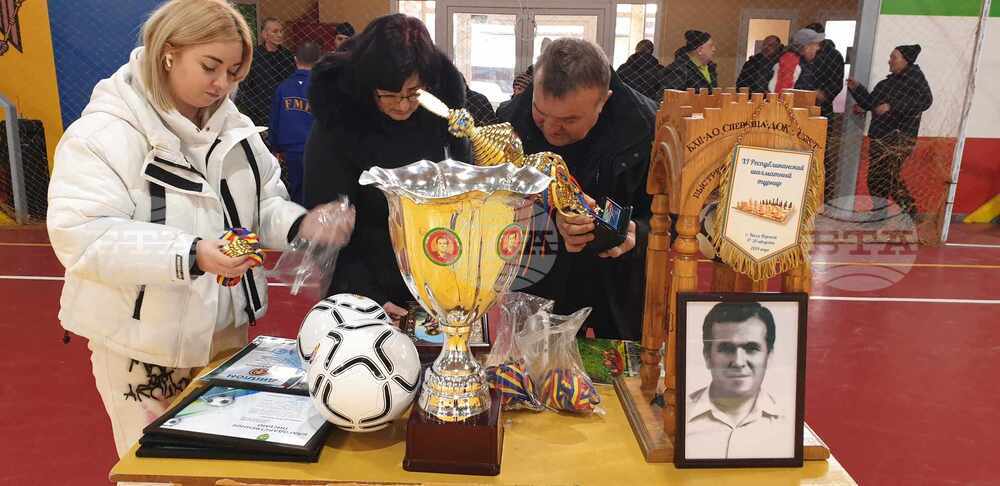 BTA :: Taraclia Hosts 30th International Christmas Mini-Football ...