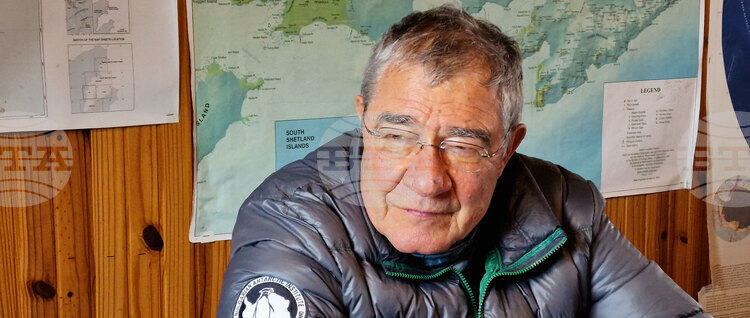 BTA :: Bulgarian Base Among Cleanest on Antarctic Peninsula - Prof ...