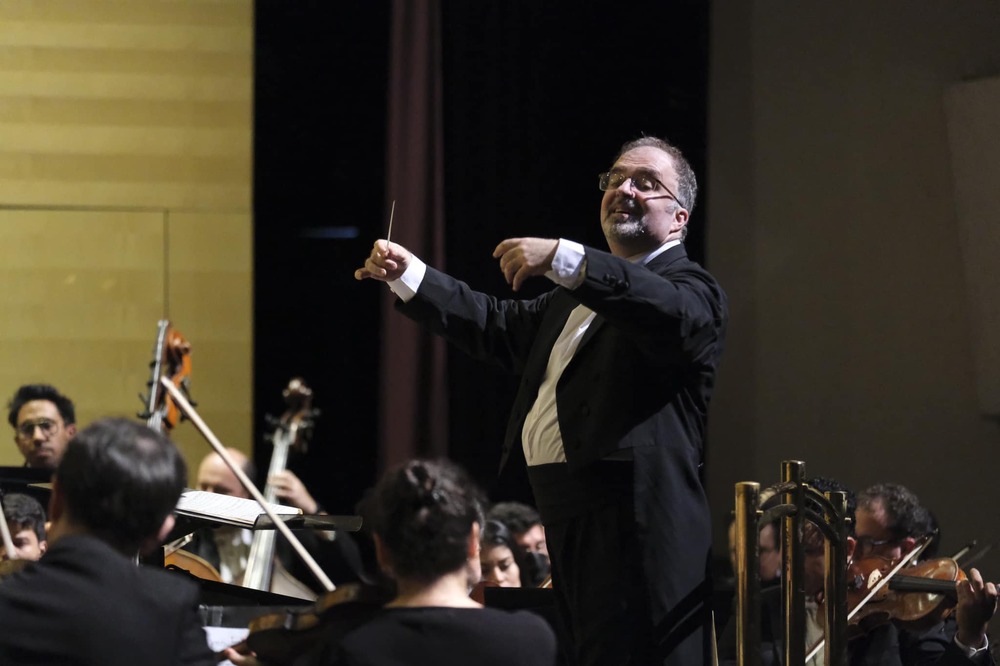 BTA :: Nayden Todorov Conducts Two Concerts in Guadalajara, Mexico