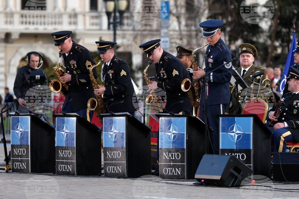 BTA :: Outdoor Concert in Sofia Marks 20th Anniversary of Bulgaria's ...
