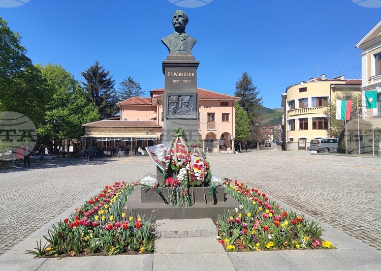 BTA :: Kotel Marks 203rd Birth Anniversary of Bulgarian Revolutionary ...
