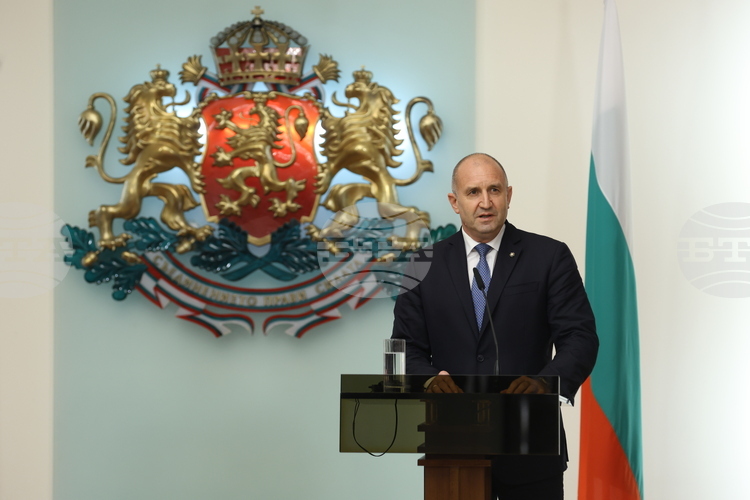 BTA :: President Greets Journalists on 180th Anniversary of Bulgarian ...