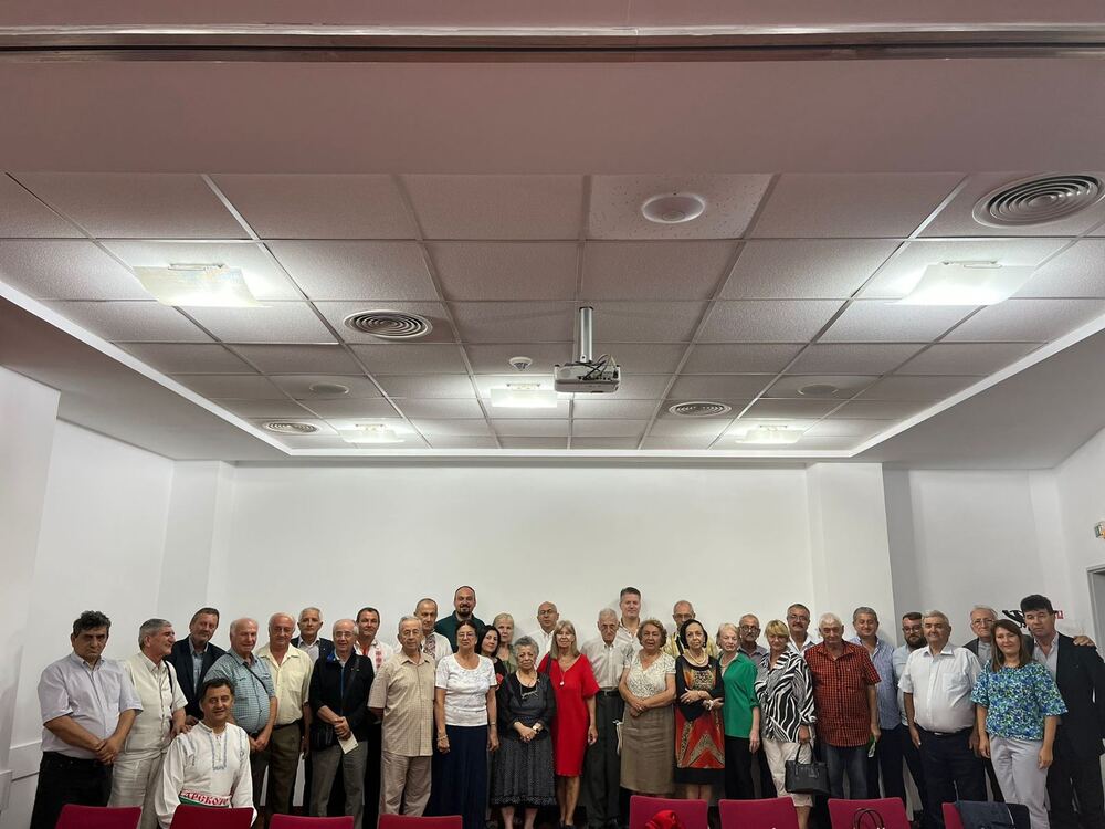 БТА :: Първа обща среща на организациите на българите в Румъния се ...