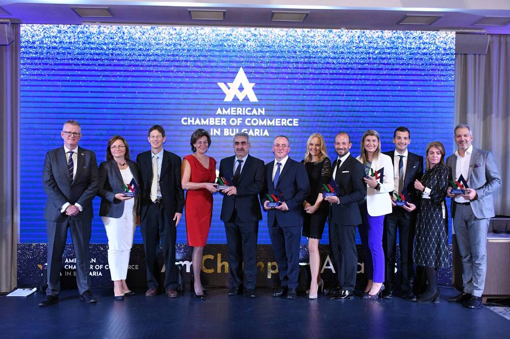 BTA :: AmCham Bulgaria Honours Its Most Active Members