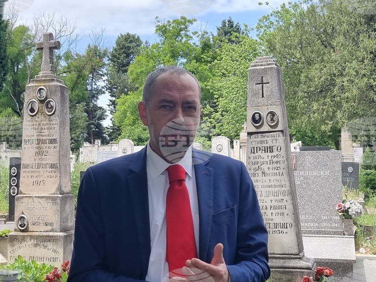 BTA :: Bulgarian Army Colonel Boris Drangov Commemorated in Skopje