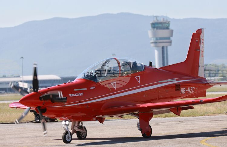 BTA :: Airplane Bursts Tyre During Landing, Closes Sofia Airport for ...