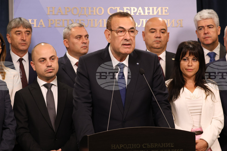 BTA :: MRF Co-Chair Chakarov Says Party Is Willing to Join Third ...
