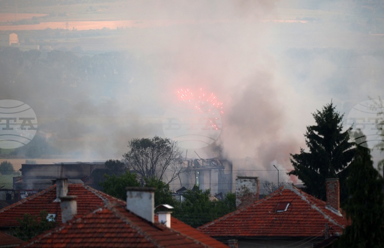 BTA :: Explosions in Burning Fireworks Depot Kill One, Wound Severely ...