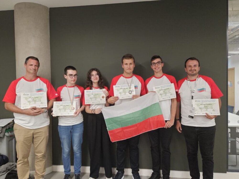 BTA :: Bulgarian High-School Students Win Three Medals at International ...