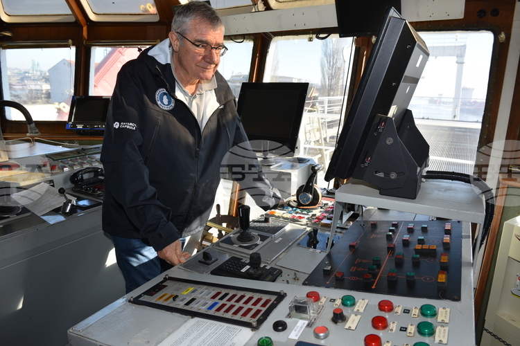 BTA :: Bulgarian Naval Research Vessel Sv. Sv. Kiril i Metodii to Set ...