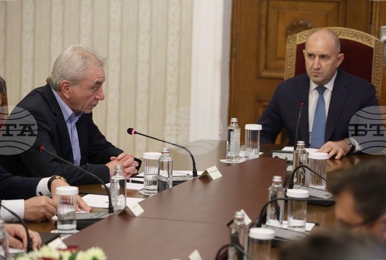 BTA :: President Says Political Crisis Will Not Be Solved until Voter Turnout Increases