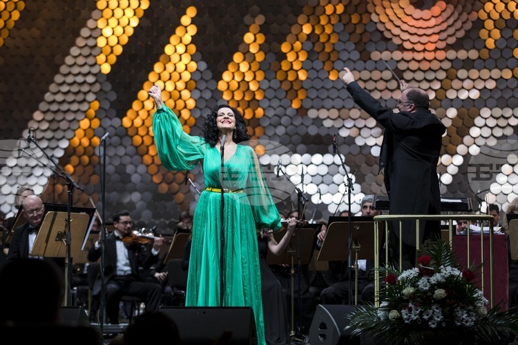 BTA :: Opera Singer Angela Gheorghiu: A True Artist Gives Their Whole ...